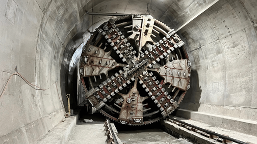 TBM maintenance and component replacement