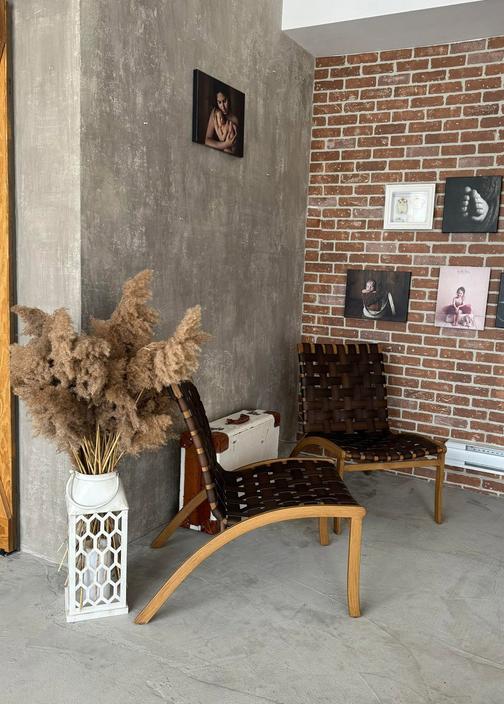 Cozy Photography Studio in York, Ontario | Relaxing Sessions Guaranteed ...