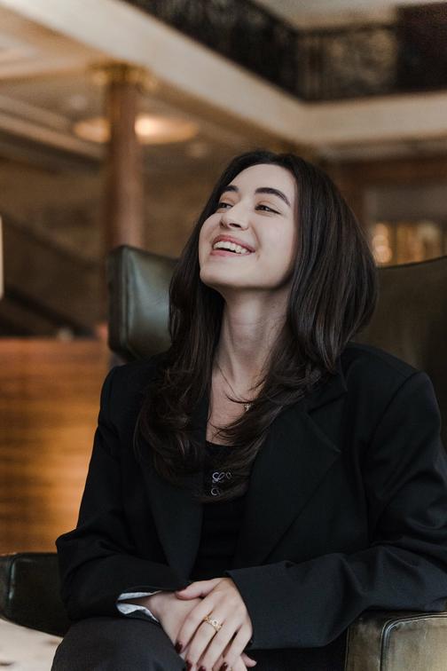 Clever Magazine - Insights from Kateryna Abgaryan on Education